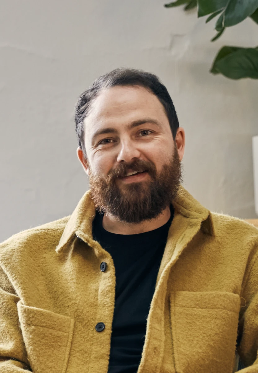 About us – Few and Far